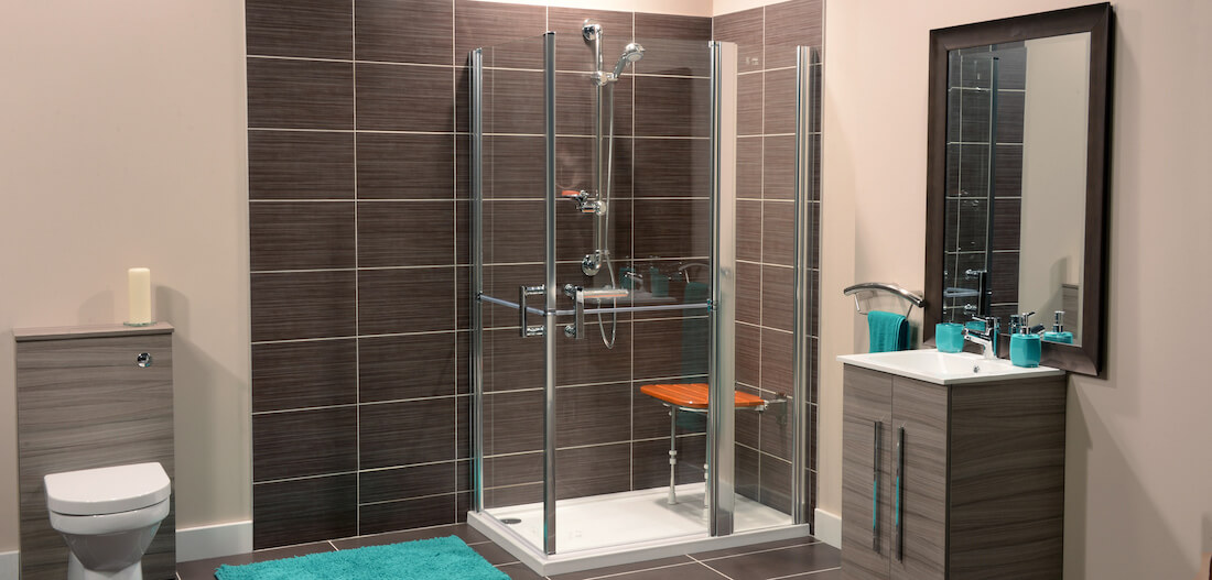Walk-in Shower with Stable Doors | The Inspire