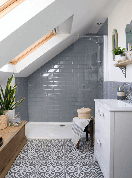 49 Beautiful & Practical Walk-in Shower Ideas